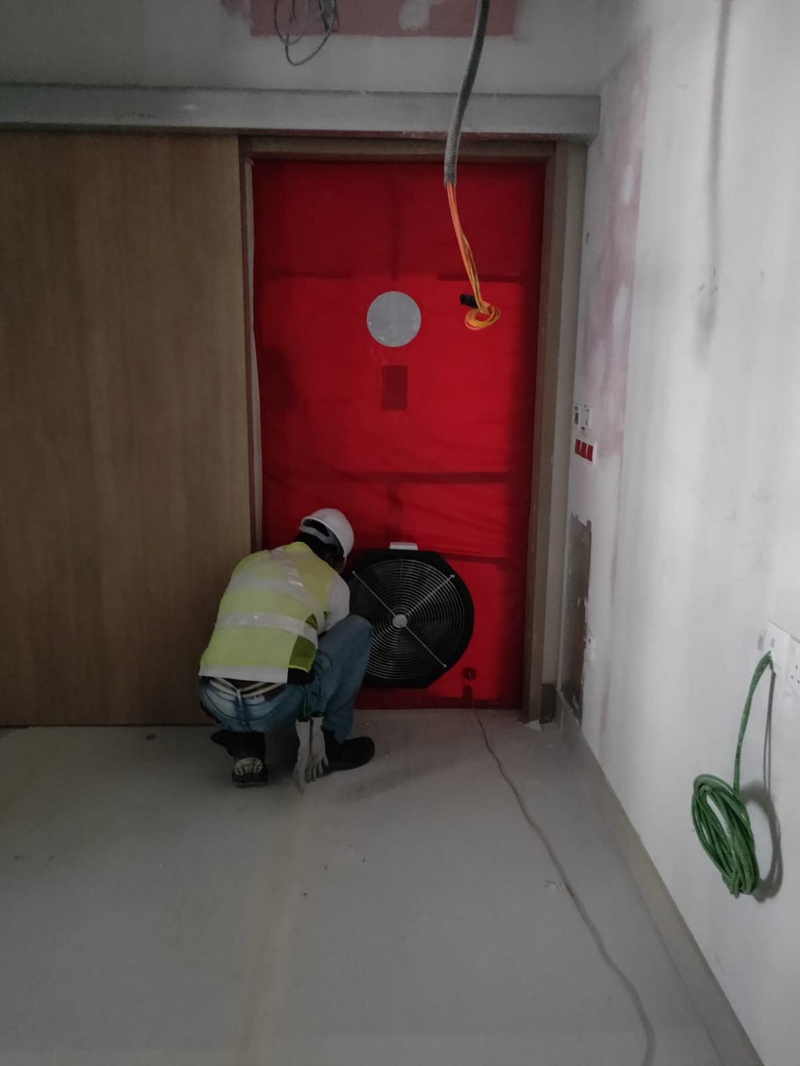 Clean Agent Fire Suppression Enclosure Integrity Test NFPA 2001 ...